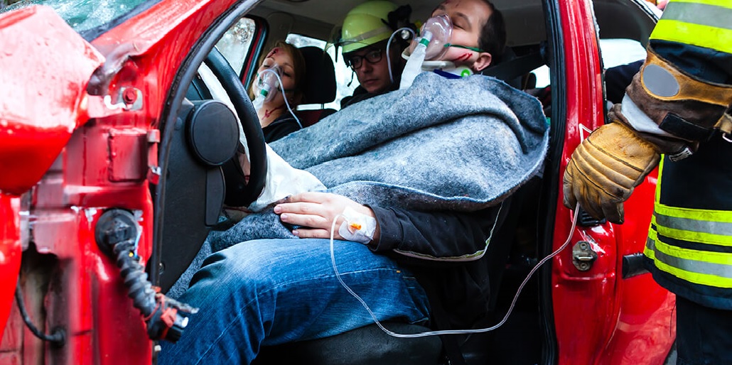 پرداخت دیه راننده مقصر + شرایط و مدارک 1402 - azki