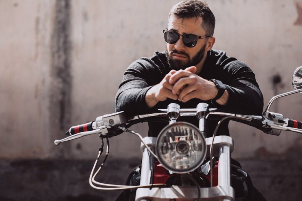 گواهینامه موتورسیکلت: شرایط، مدارک لازم و هزینه 1402- azki